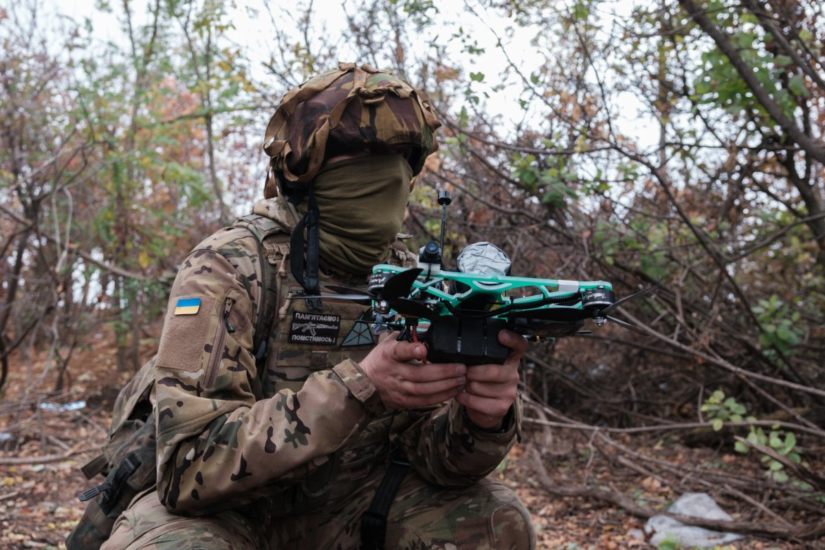 Russian Soldier Recounts FPV Assault with 'Flock of Drones ...